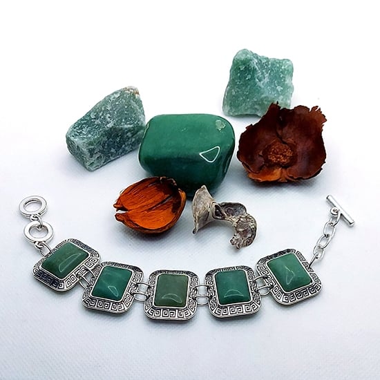 Гривни Авантюрин с Обков | NewAge.bg